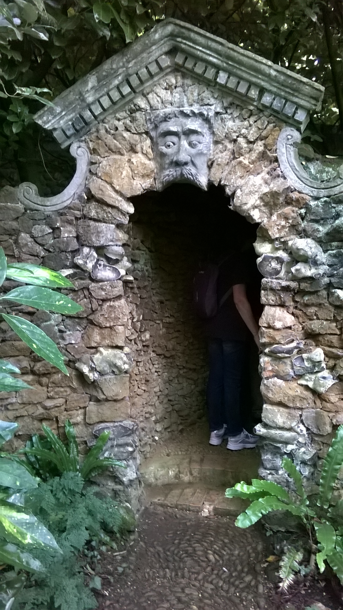 Corpusty Mill: a garden of smiles | Old School Garden