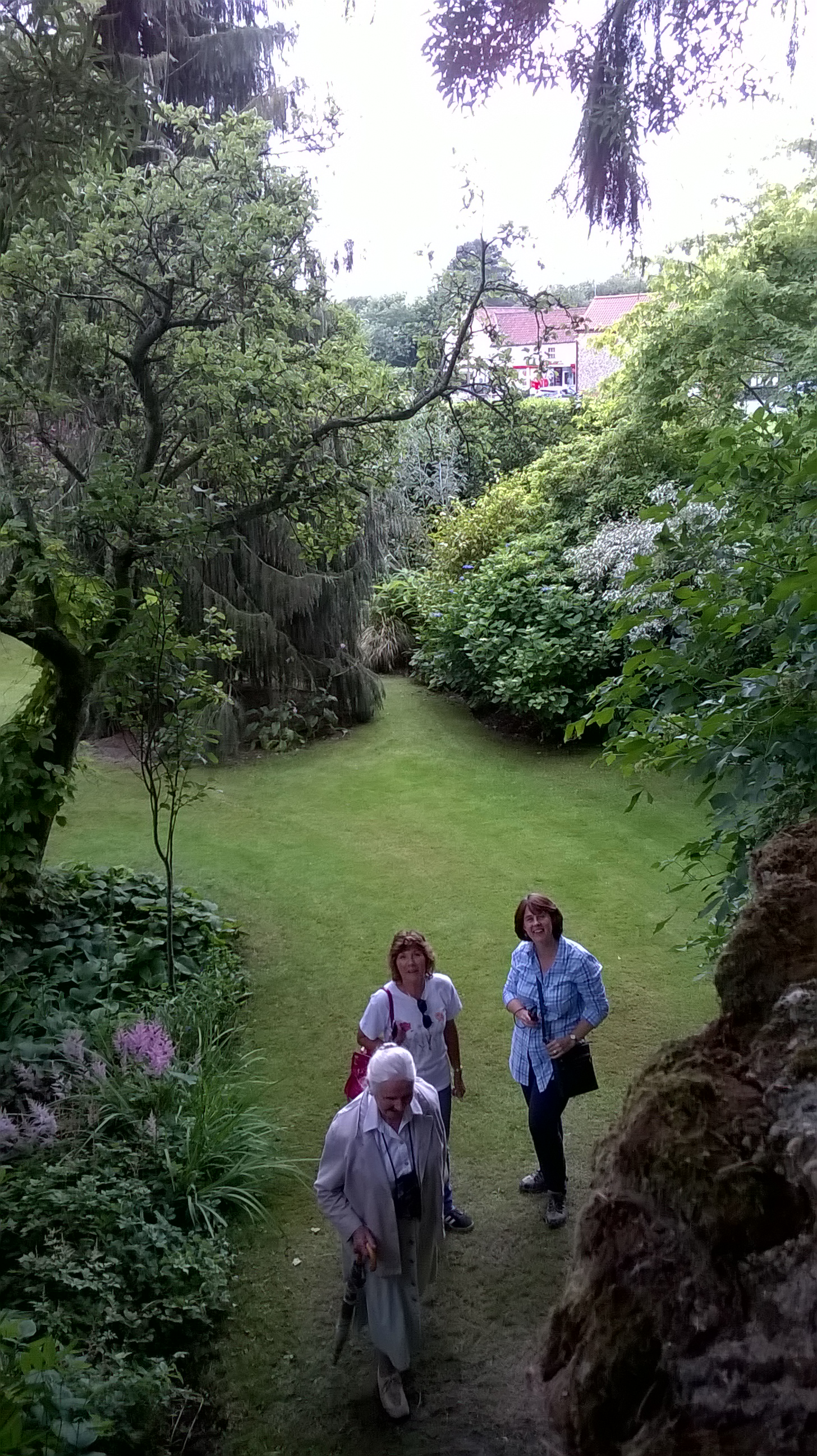 Corpusty Mill: a garden of smiles | Old School Garden