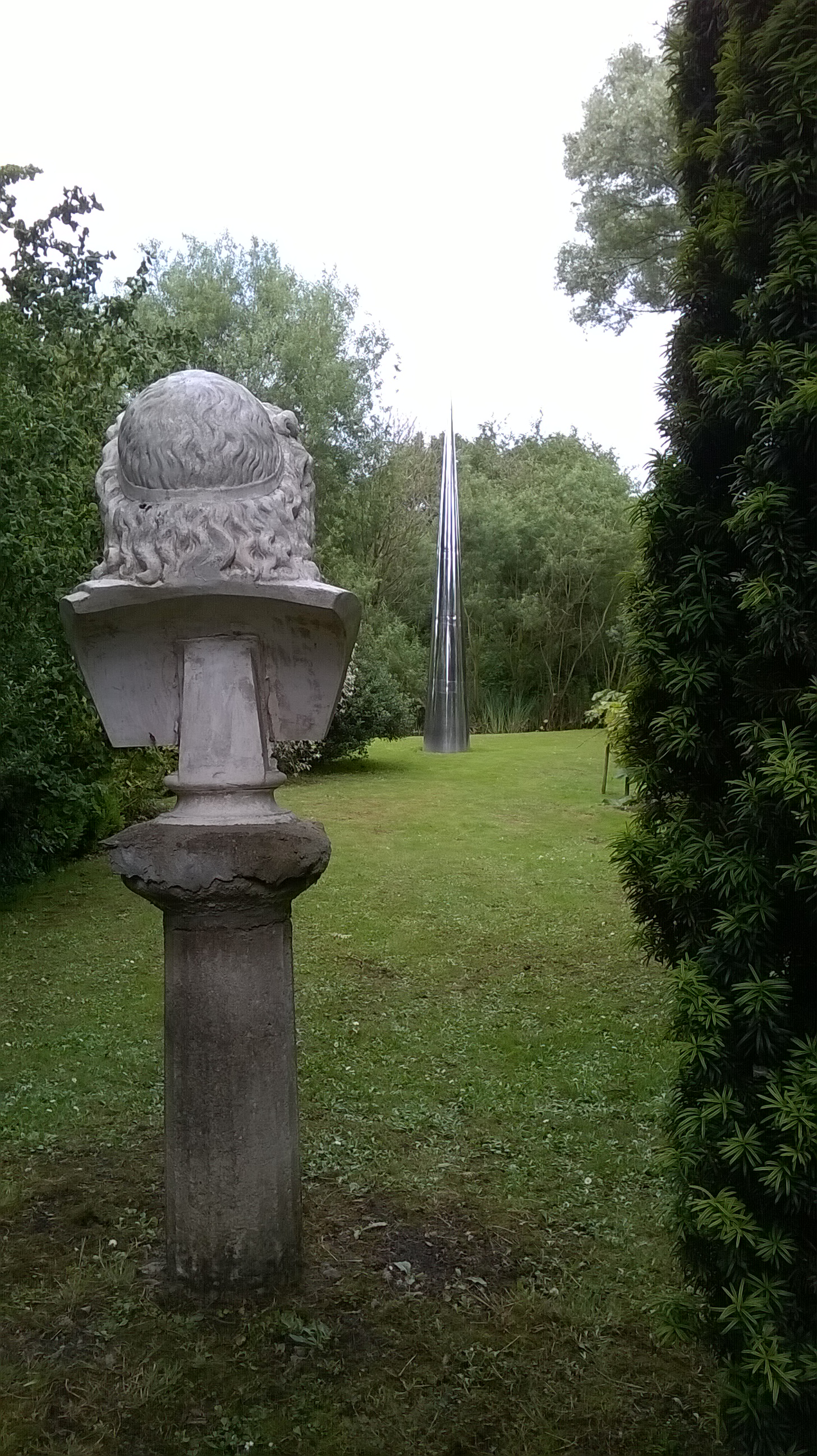 Corpusty Mill: a garden of smiles | Old School Garden
