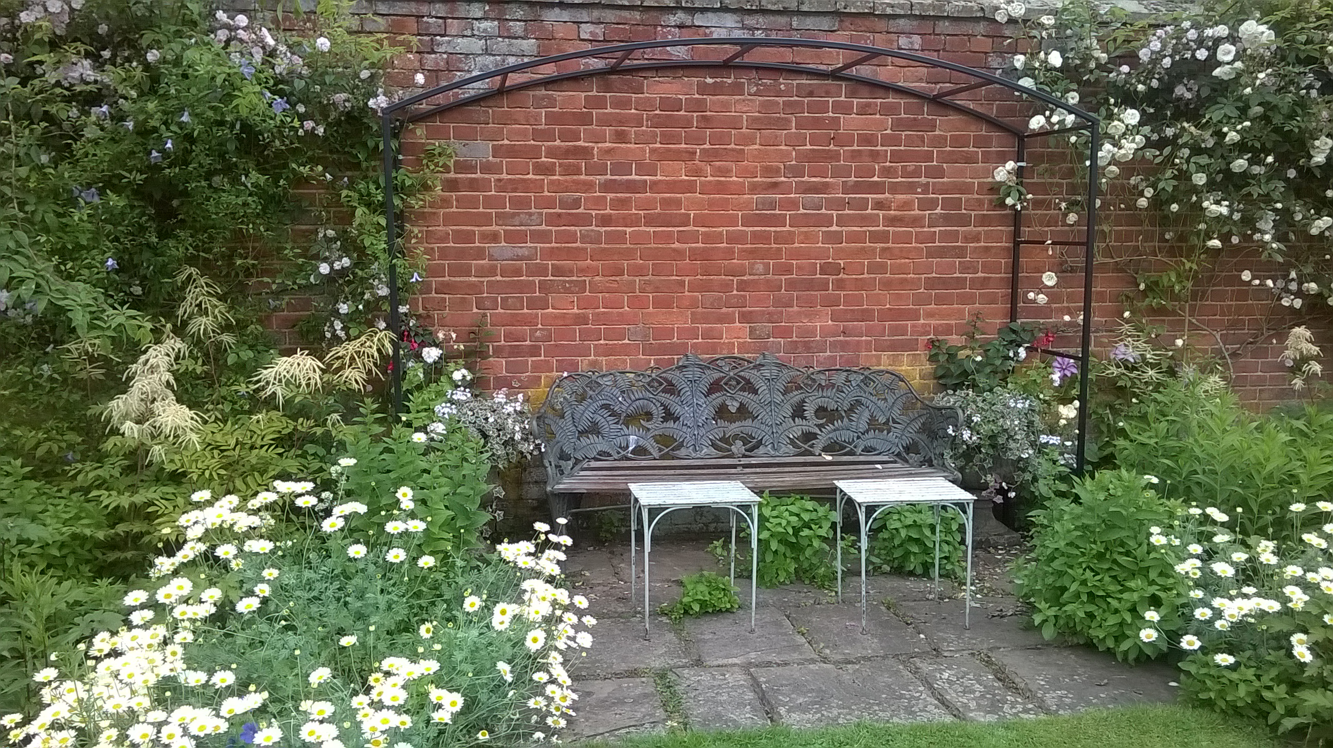 Great Garden @ West Barsham Hall | Old School Garden